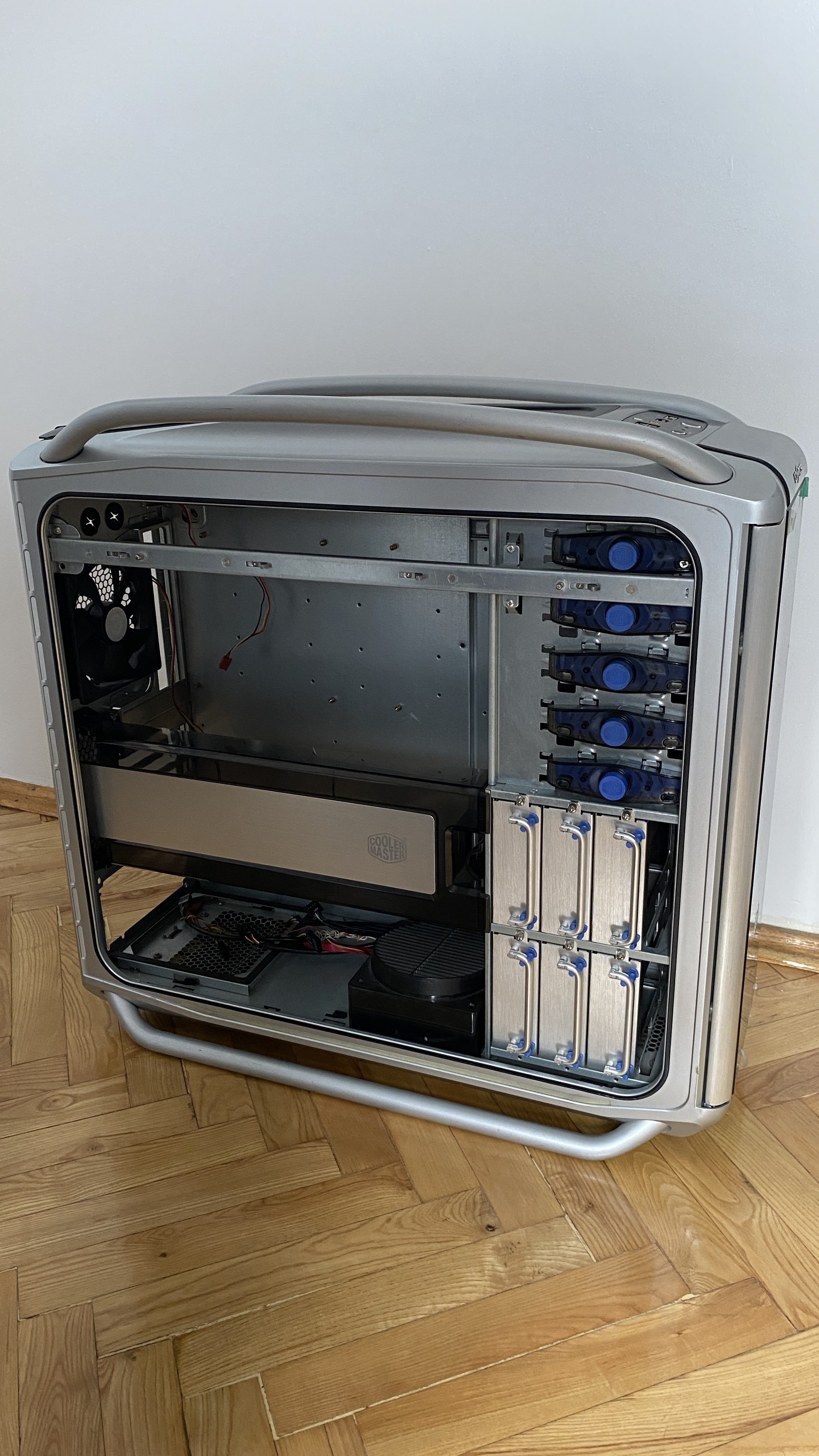 [SATILDI] Cooler Master COSMOS 1000 KASA | DonanımHaber Forum