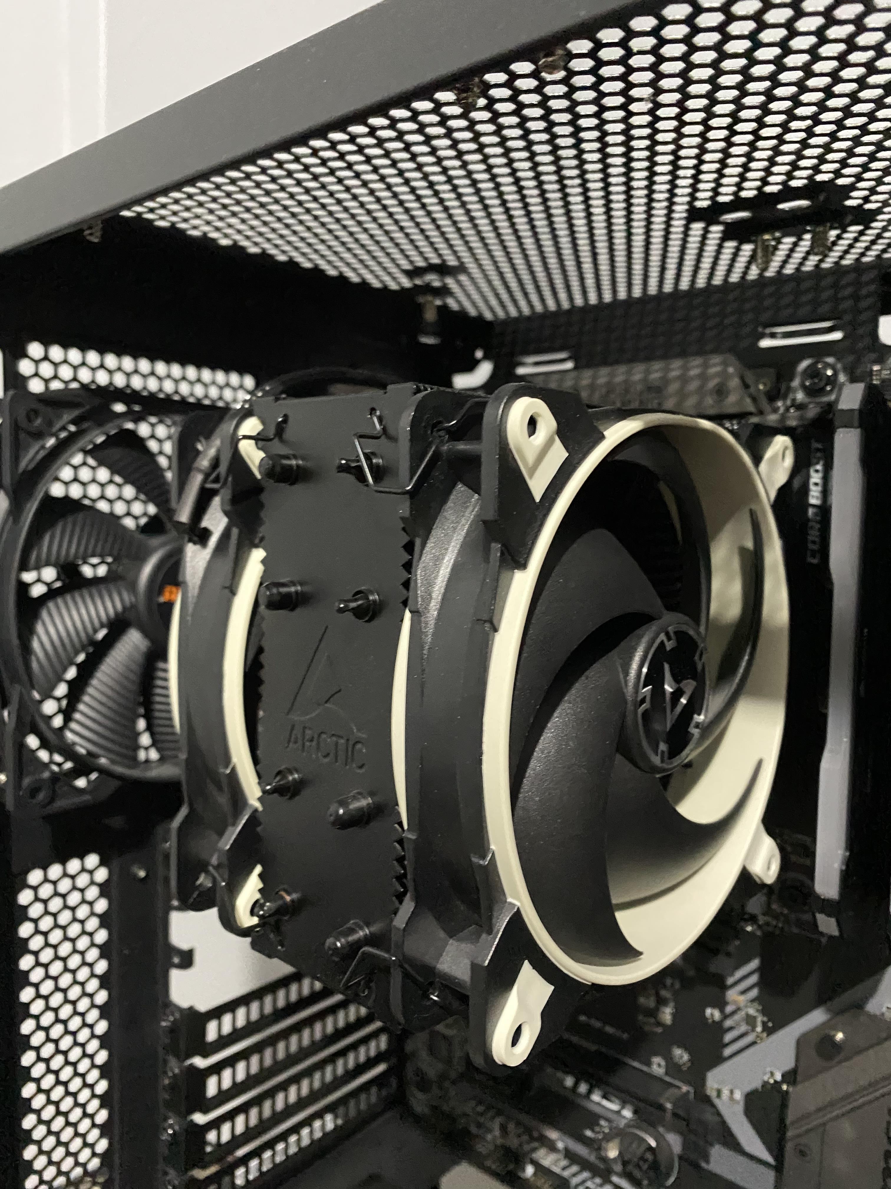 SATILDI 5700x + ARCTİC ESPORTS 34 DUO ANKARA | DonanımHaber Forum