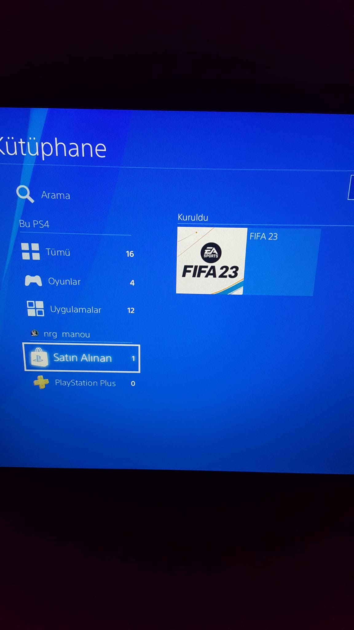 Sony Playstation 4 Slim Model Ps4 Fifa 23 Ve 1 Senelik Ps Plus
