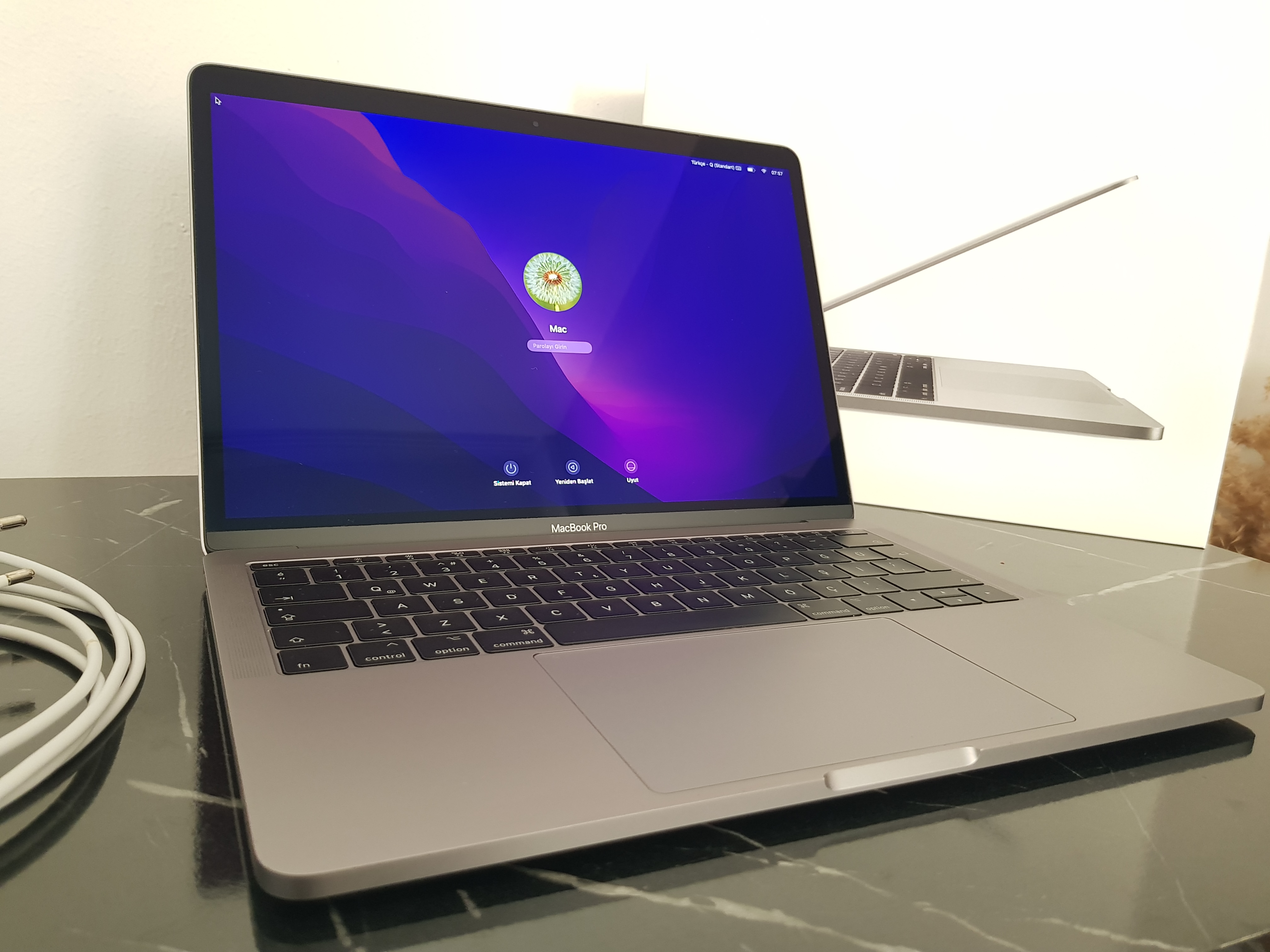 [SATILDI] Hatasız Apple Macbook Pro 2017 A1708 256GB Space Grey (Pil ...